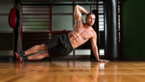 7 Best Ways To Do Side Crunches For Toned Oblique